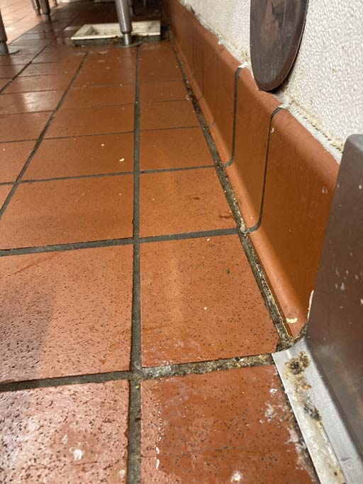 Step-by-Step Guide to Cleaning and Maintaining Grout in Commercial ...